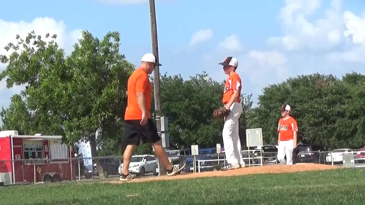 Youth Baseball Coach Pokes Fun of Pitchers With Playful Quips - Poke My ...